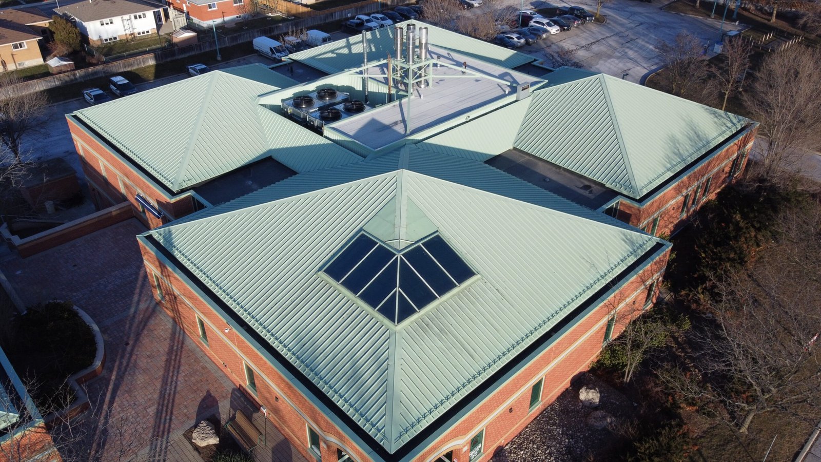 COH – Roof and chillers replacement – Verly Construction